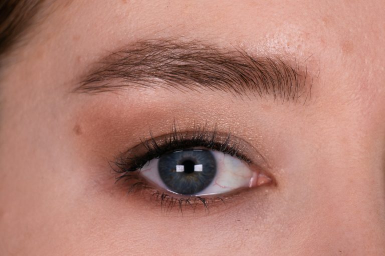Augenformen schminken - 8 Make-up Techniken für alle Augen - Carina ...